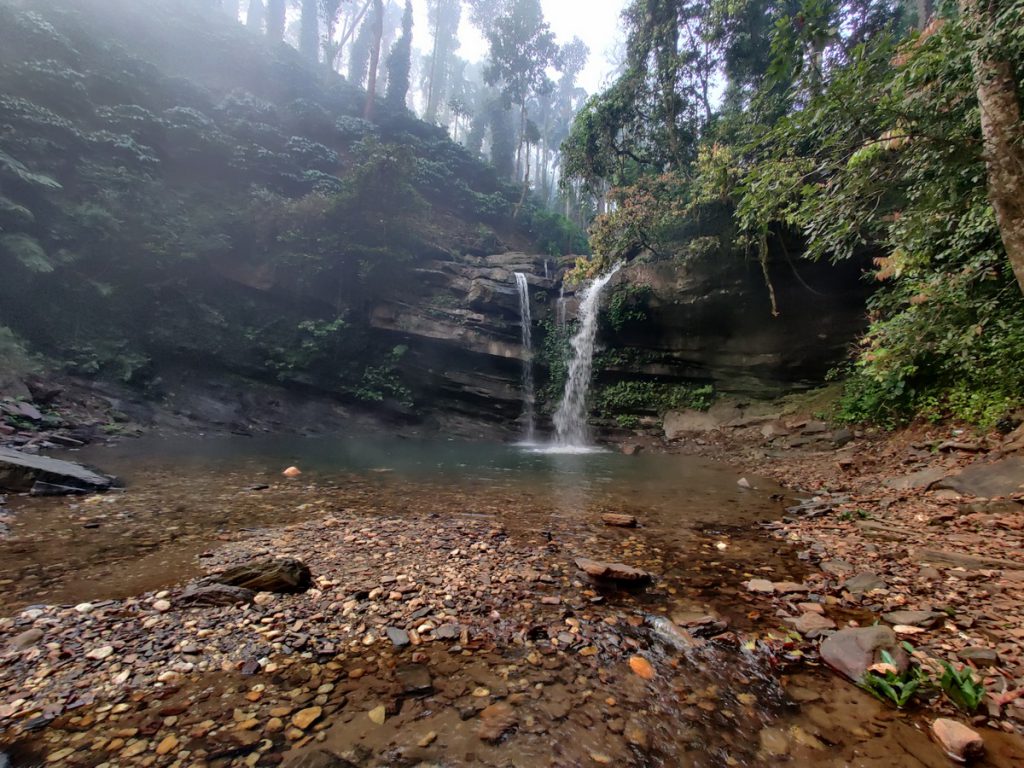 Kalasa Dairies – Part – 1 : Soormane waterfalls – My Camera Log Kalasa Dairies – Part – 1 : Soormane waterfalls – My Camera Log